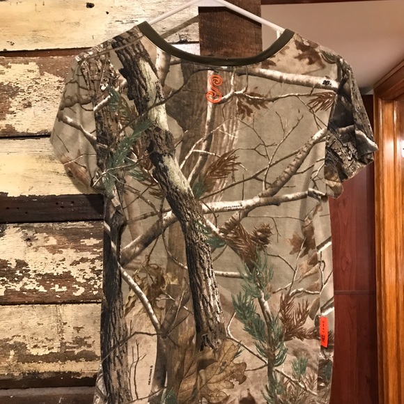 Tops | Real Tree Camp T Shirt | Poshmark